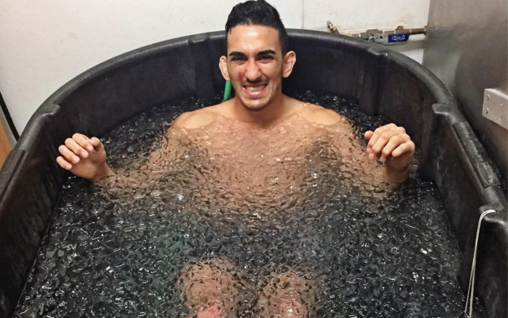 How Do Ice baths Help In Recovering Fatigue And Soreness He And She How Do Ice baths Help In Recovering Fatigue And Soreness He And She